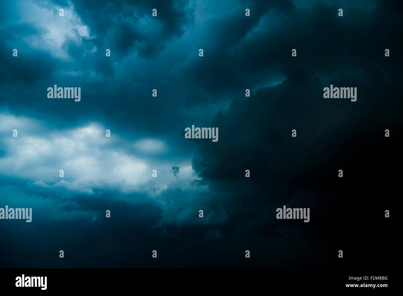 Weather thunderclouds hi-res stock photography and images - Alamy