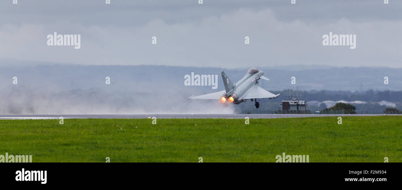 Panorama of an RAF Typhoon taking off Stock Photo - Alamy