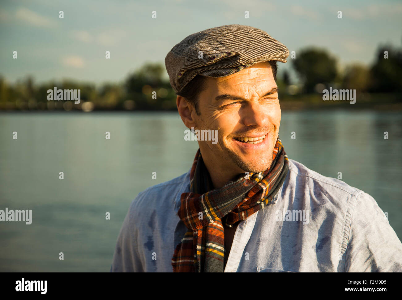 Head of a man wearing a cap hi-res stock photography and images - Alamy
