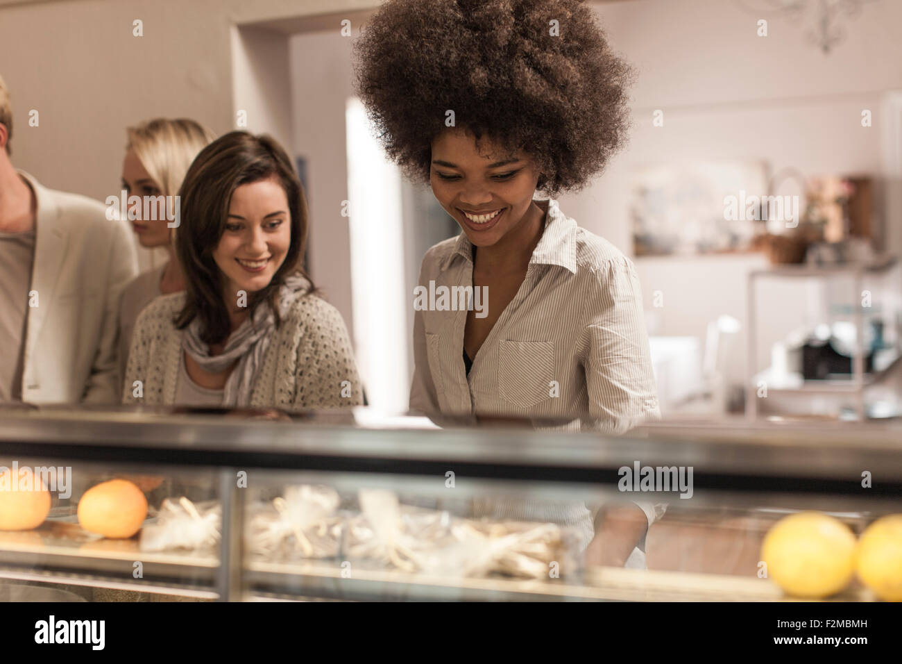 People choosing cake in bakery hi-res stock photography and images - Alamy