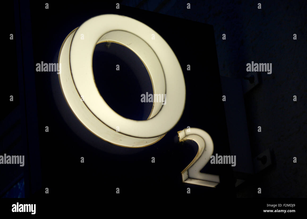O2 Logo High Resolution Stock Photography and Images - Alamy
