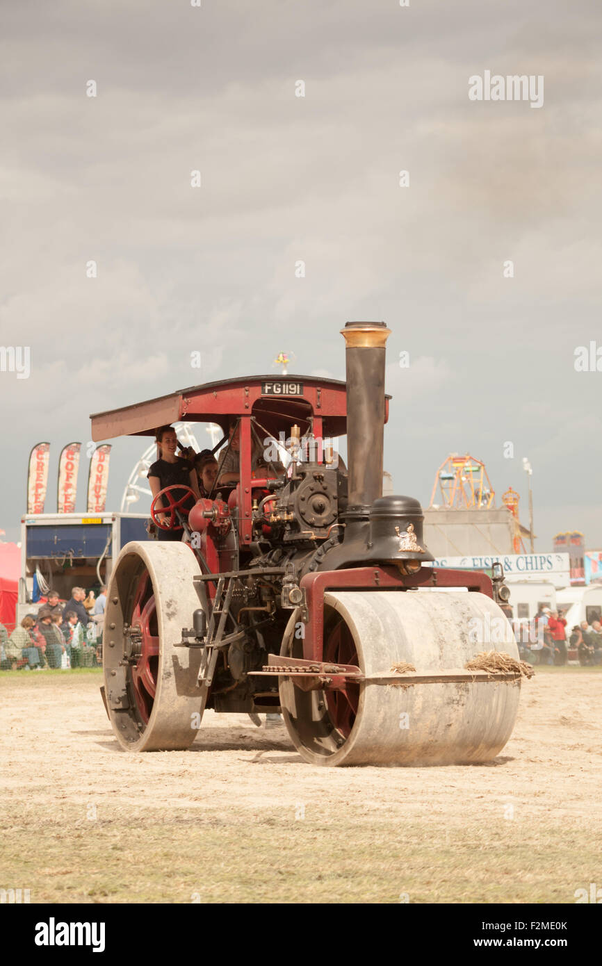 Steam driven vehicles at the Great Dorset Steam Fair, Blandford, Dorset ...