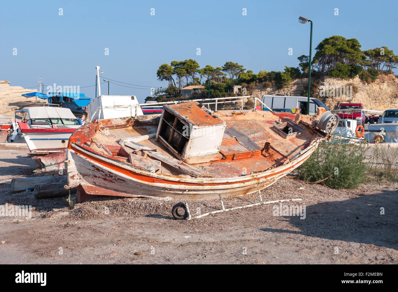 Old damaged hi-res stock photography and images - Alamy