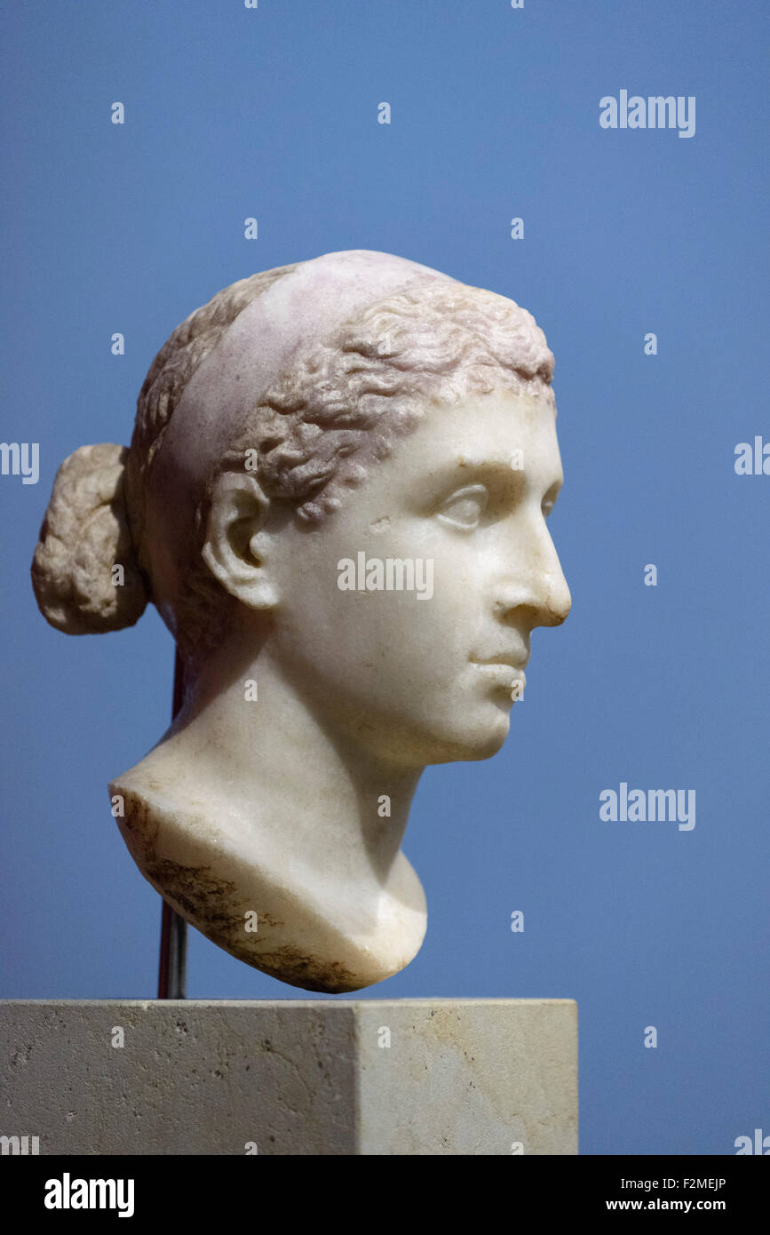 Berlin. Germany. Portrait of Cleopatra VII, 40-30 BC, Altes Museum ...