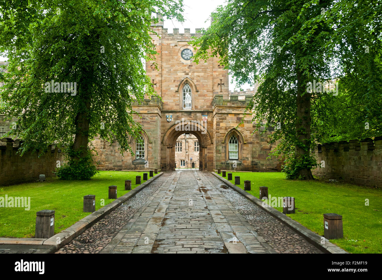 The Gatehouse of University College, Durham Castle, Durham, England, UK ...