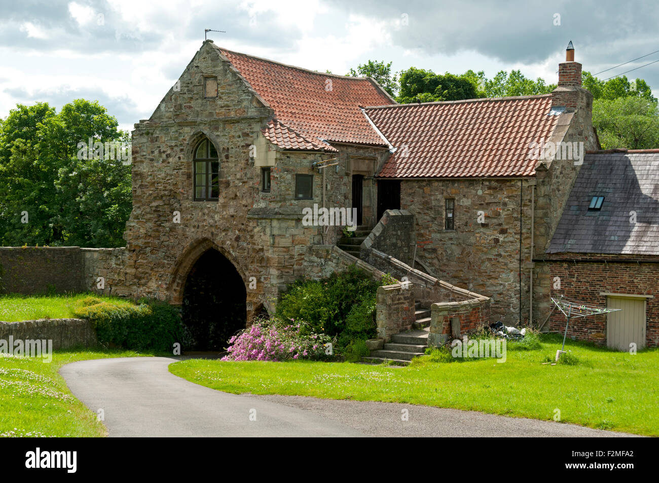 St giles hospital hi-res stock photography and images - Alamy