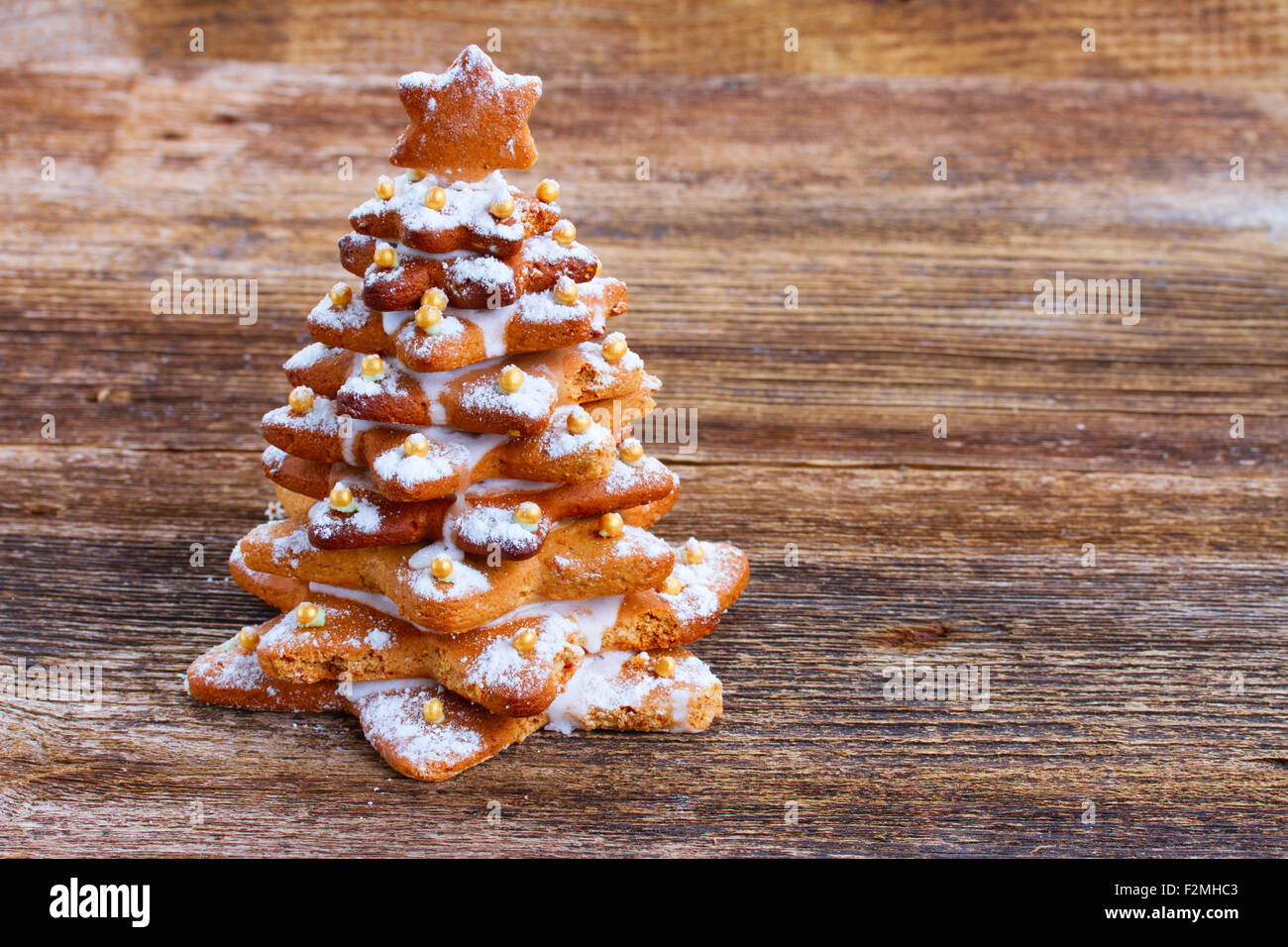 gingerbread christmas tree Stock Photo - Alamy