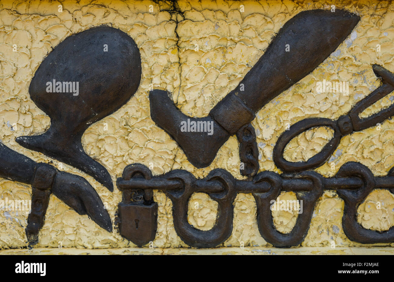 Slave Chains Stock Photos & Slave Chains Stock Images - Alamy