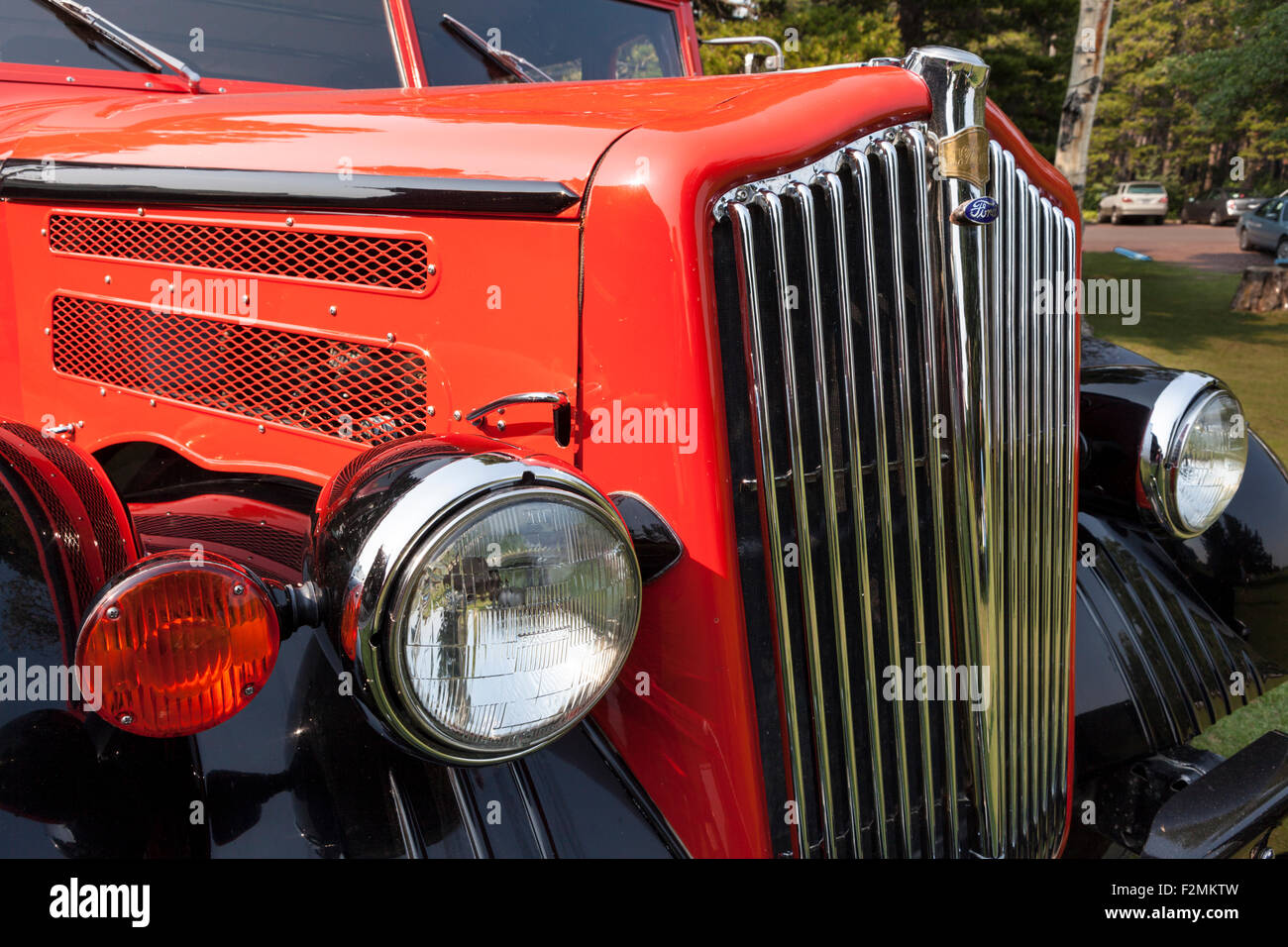 Vintage bus radiator hi-res stock photography and images - Alamy