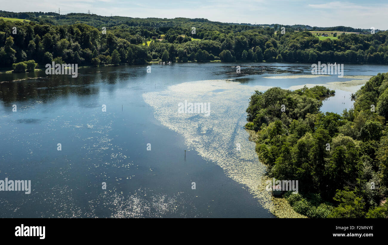 Baldeneysee lake in Essen, an artificial lake of river Ruhr Stock Photo ...