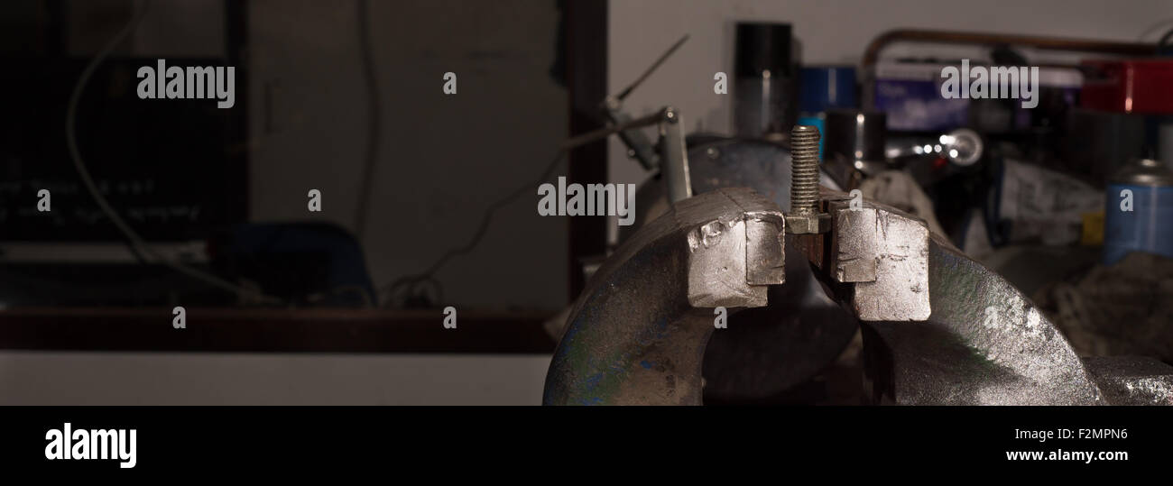 Iron screw press hi-res stock photography and images - Alamy