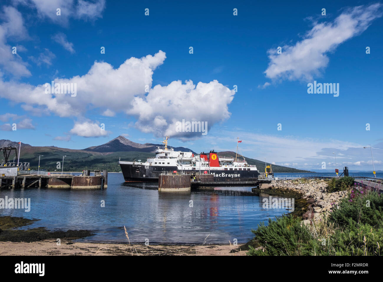 Brodick ferry terminal hi-res stock photography and images - Alamy