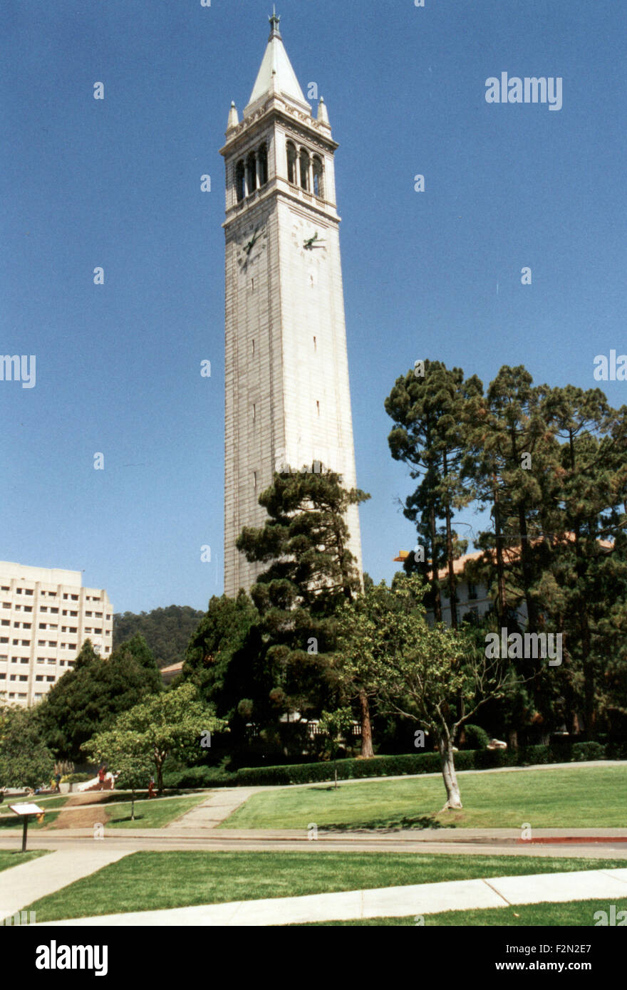 Berkeley university campus hi-res stock photography and images - Alamy