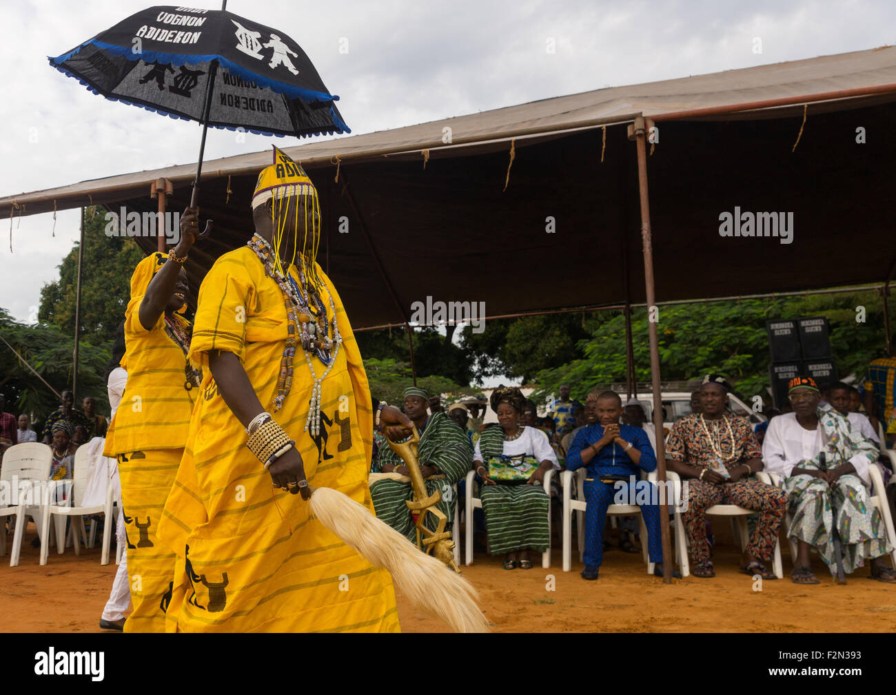 African traditional ruler hi-res stock photography and images - Alamy
