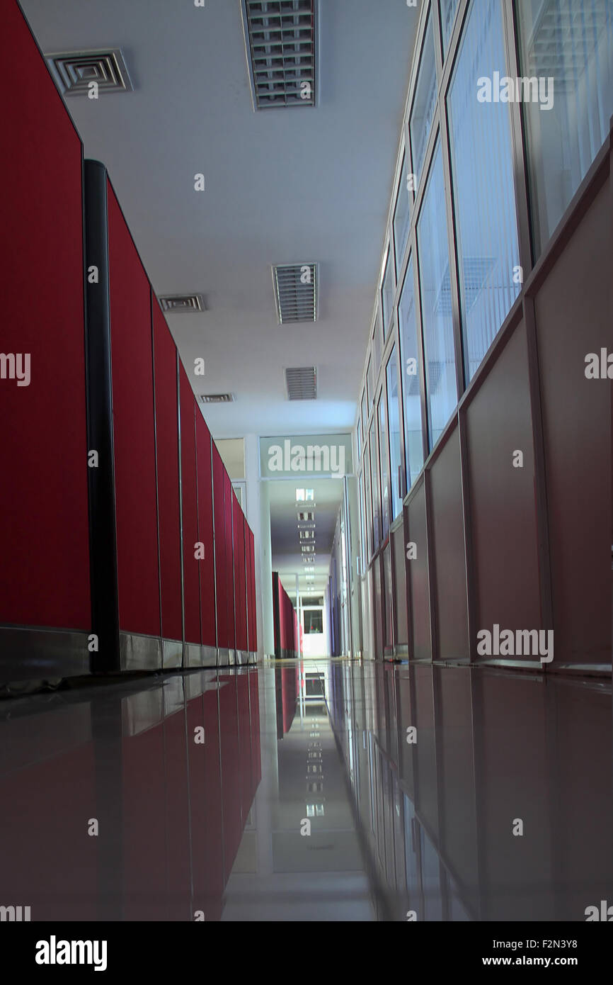 Office interior design yellow walls hi-res stock photography and images ...