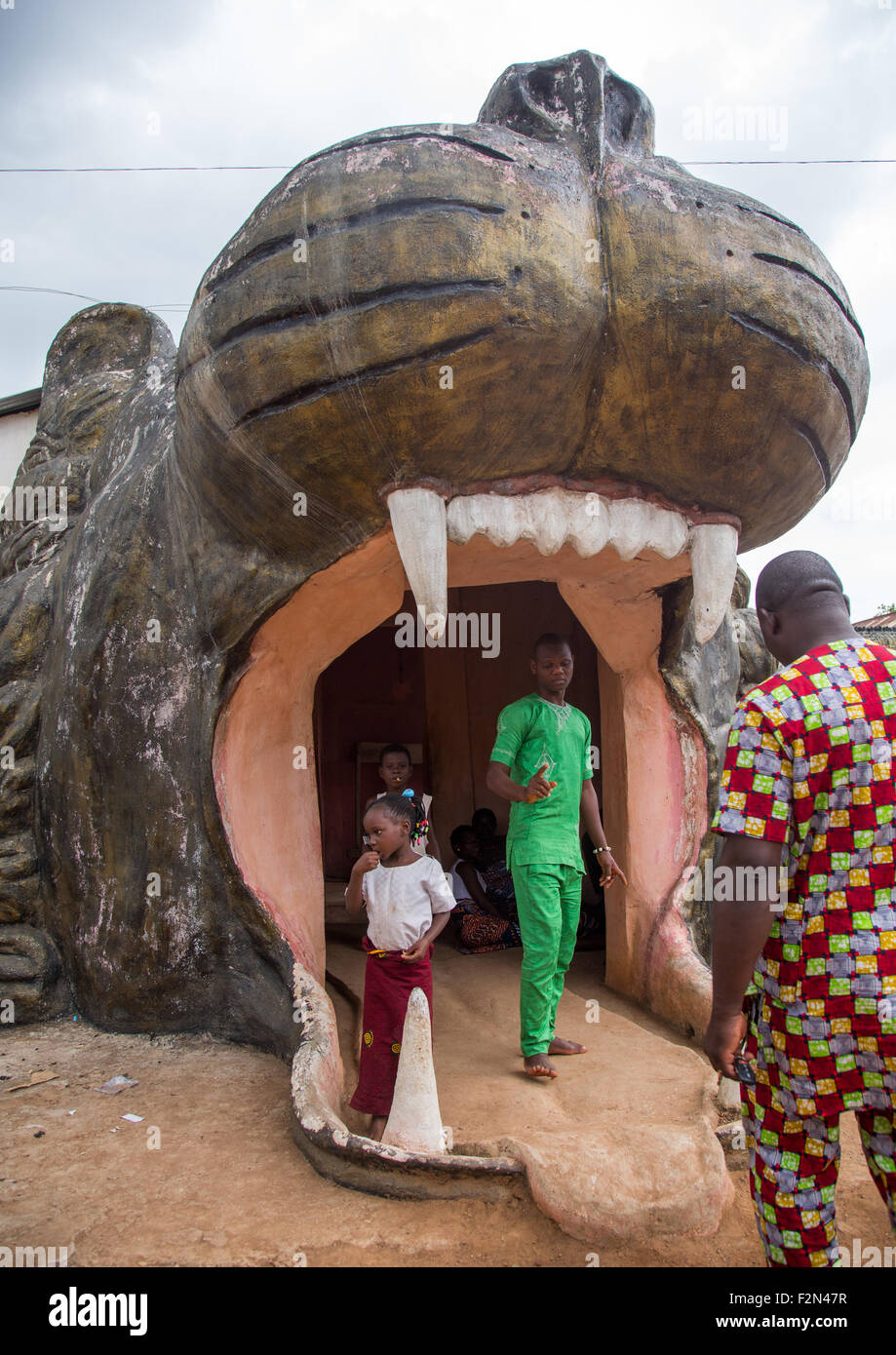 Benin, West Africa, Savalou, the voodoo covent of the royal palace lion ...