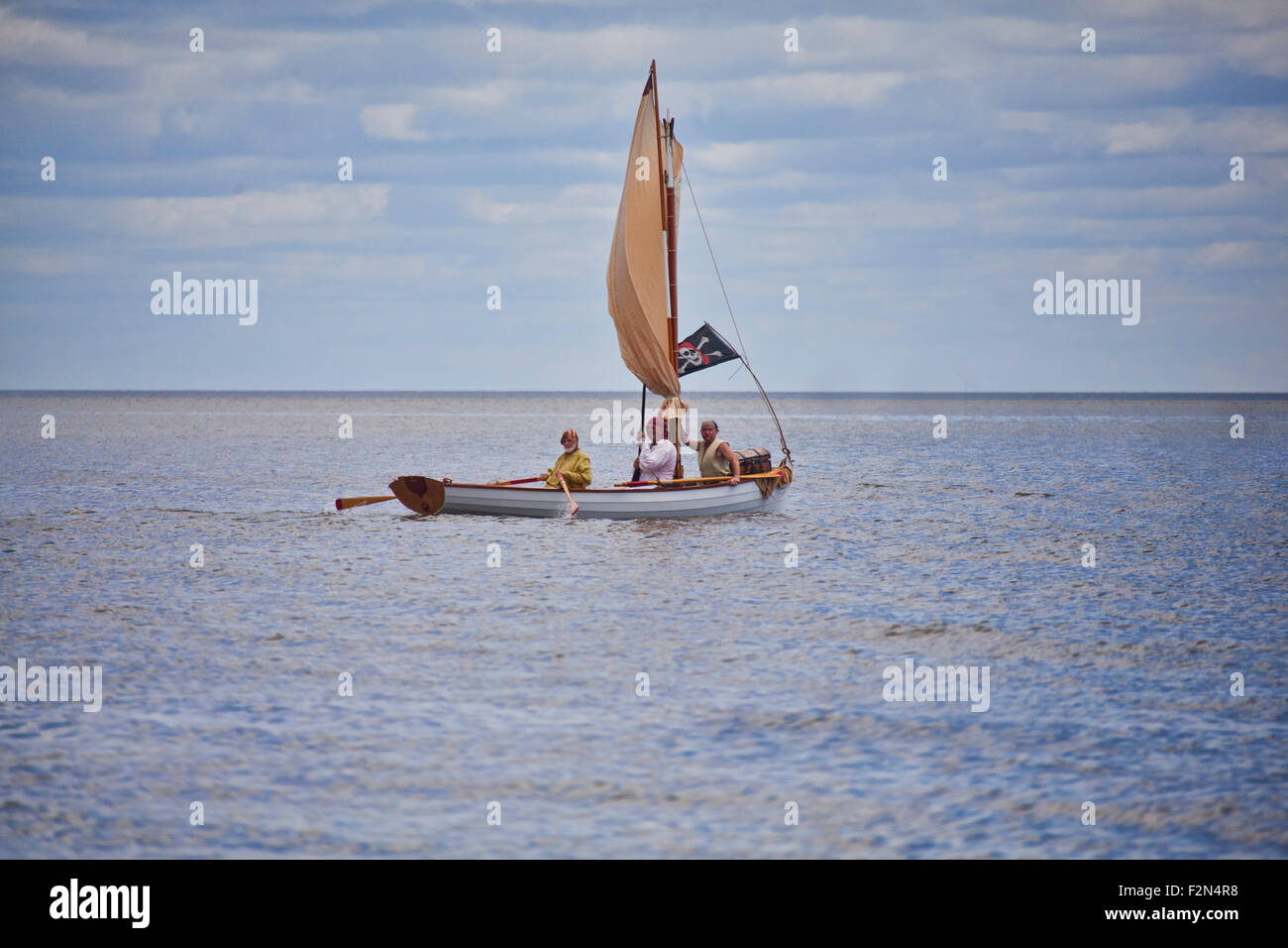 Pirates boat hi-res stock photography and images - Alamy