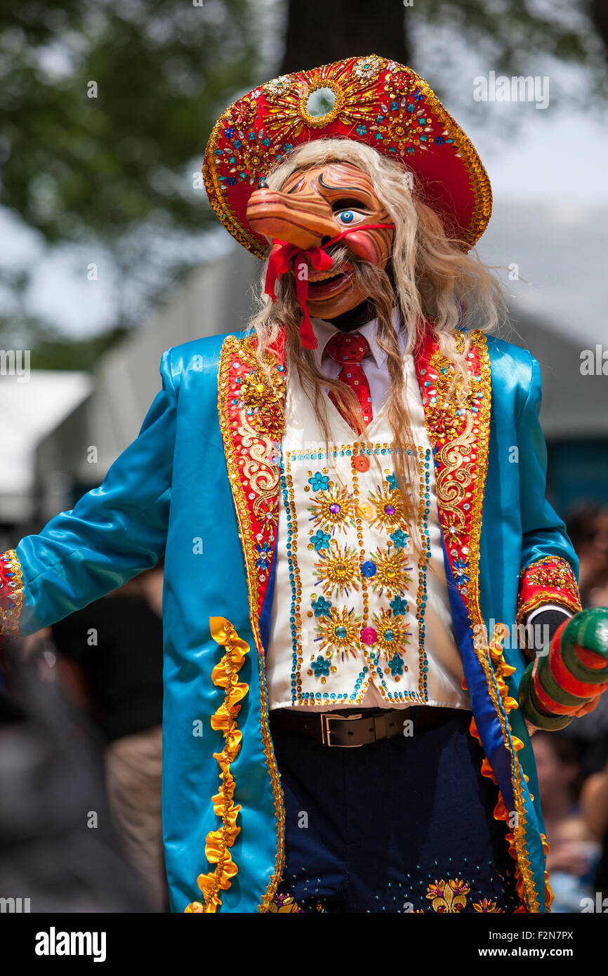 Peruvian Contradanza Troupe Performs Celebration of the Fiesta de la ...