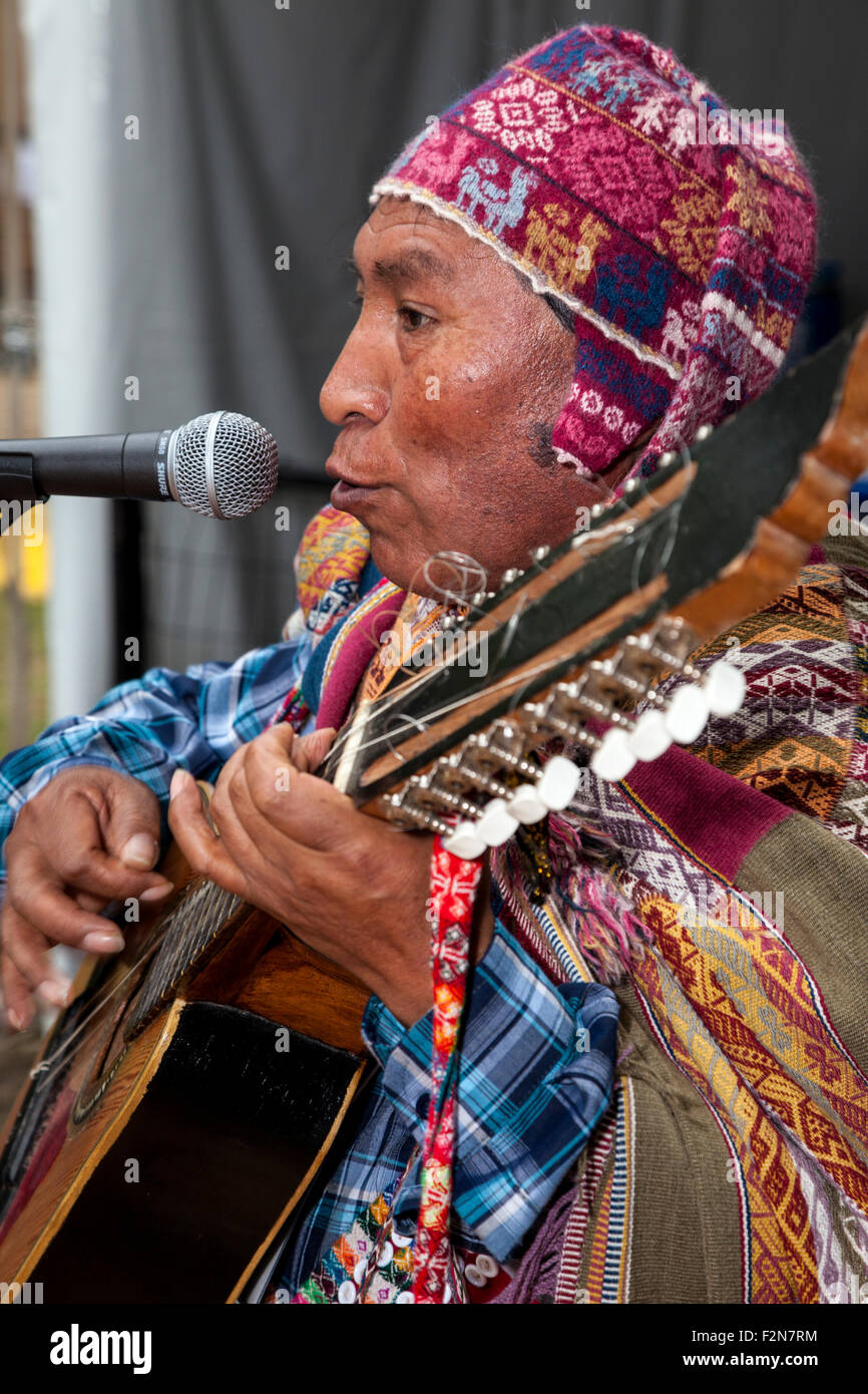 Quechua hi-res stock photography and images - Alamy