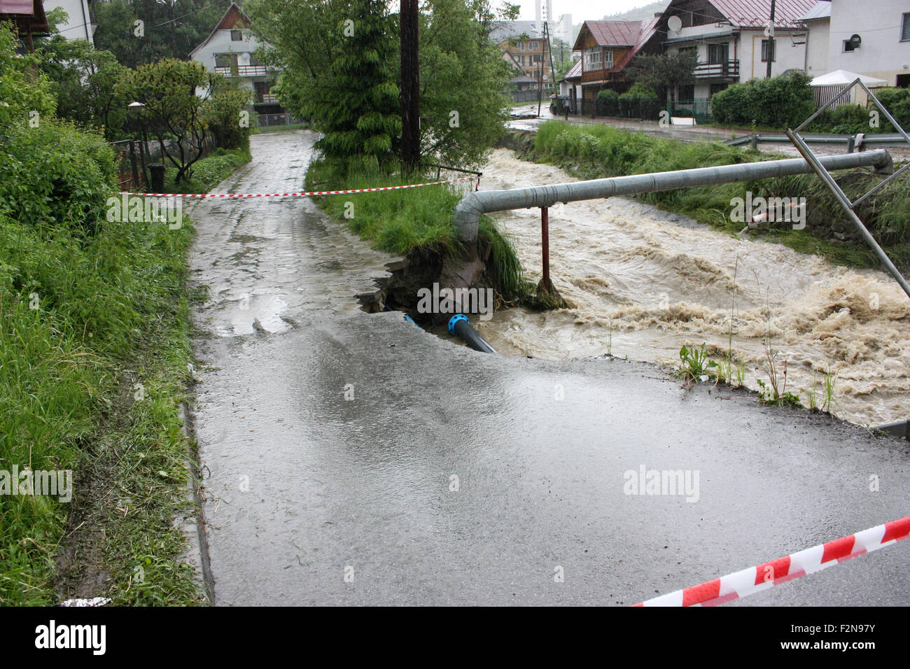 Flood flooding destruction hi-res stock photography and images - Alamy