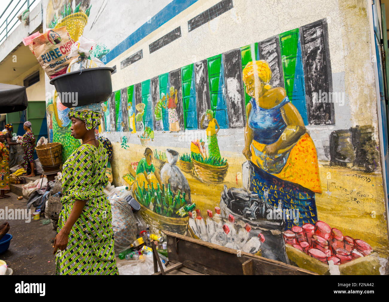 Dantokpa market hi-res stock photography and images - Alamy