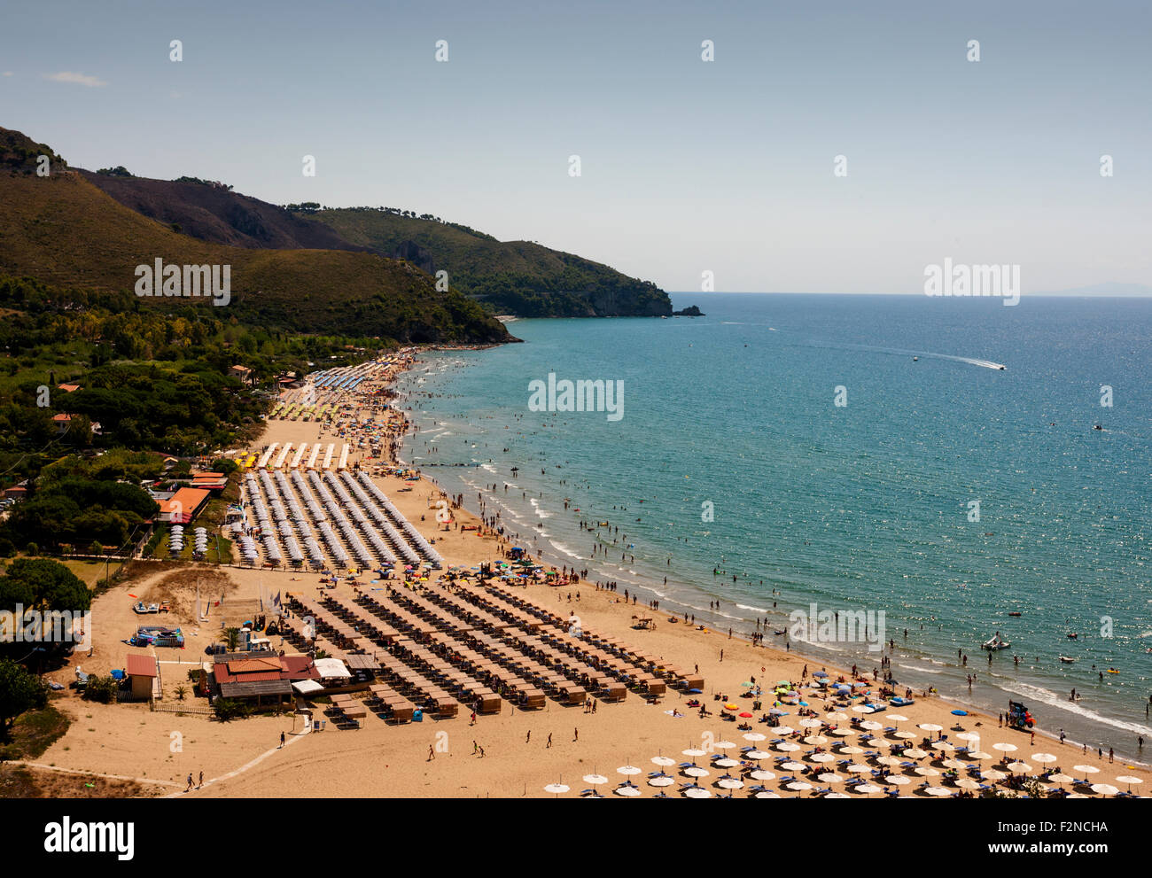 Sperlonga italy beach hi-res stock photography and images - Alamy