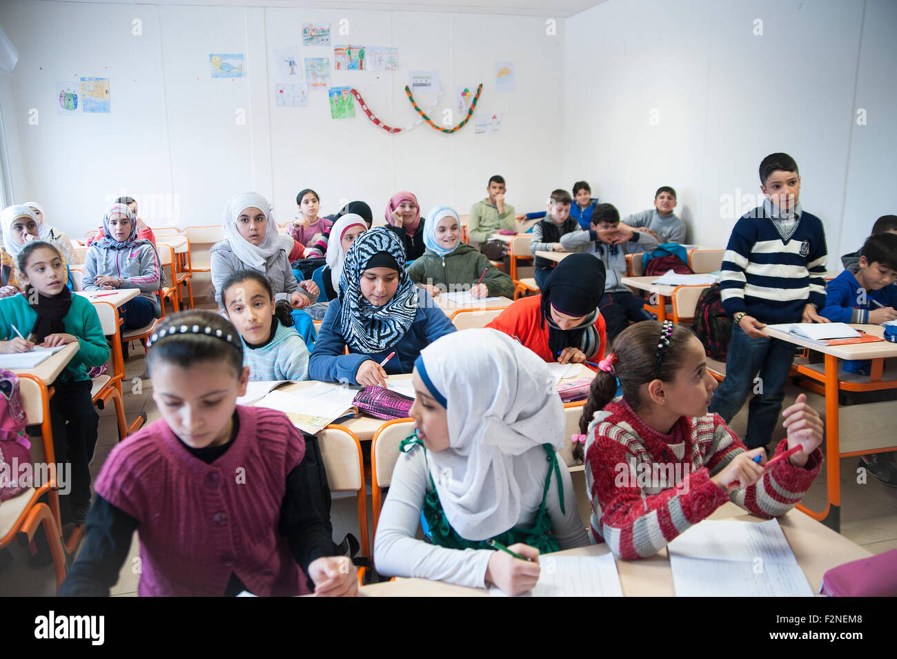 TURKEY, KILIS: A Unicef school caters for more than 1000 Syrian refugee ...