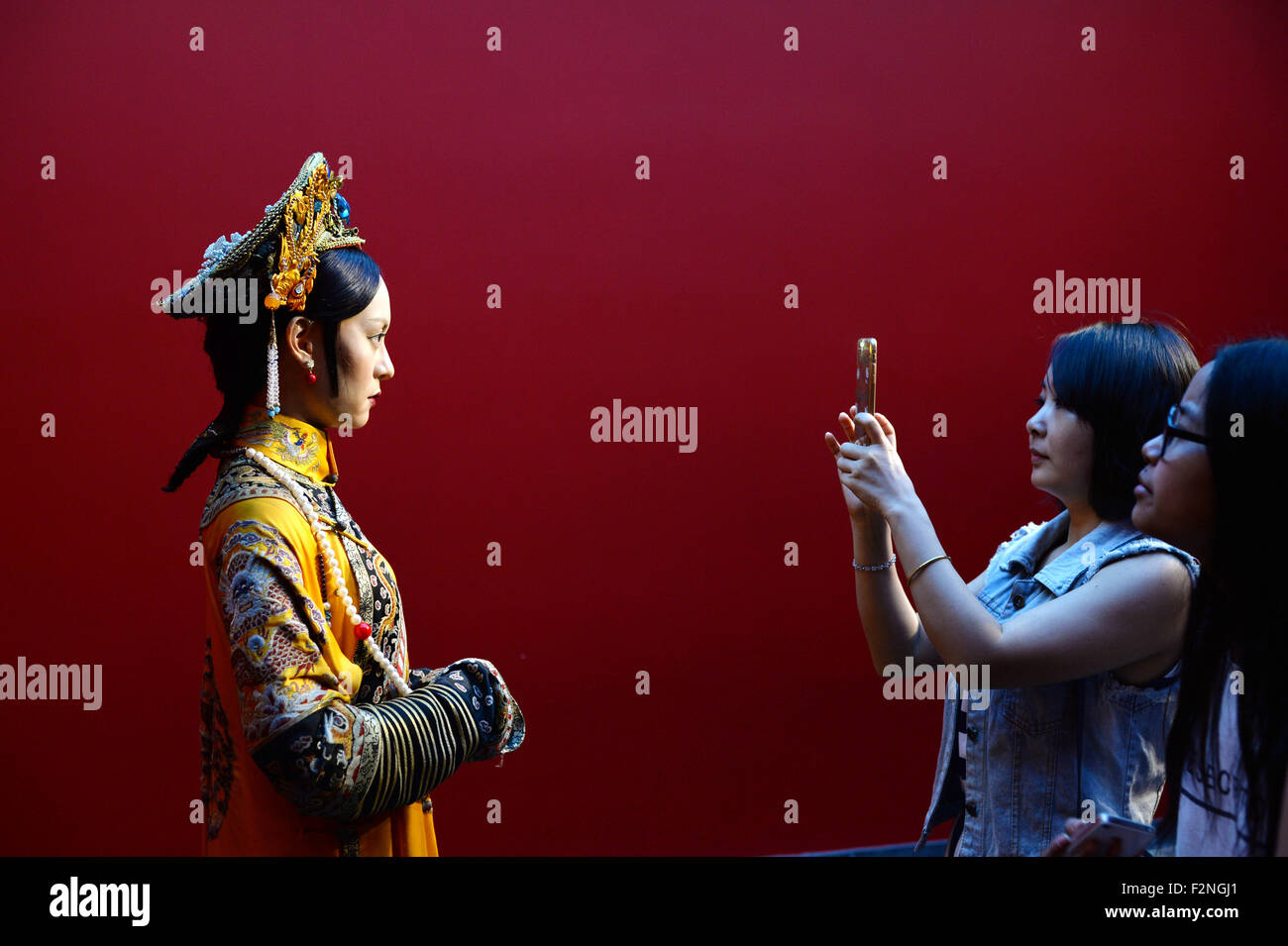The wax figure of Chinese actor Sun Li in Madame Tussaud's wax museum ...