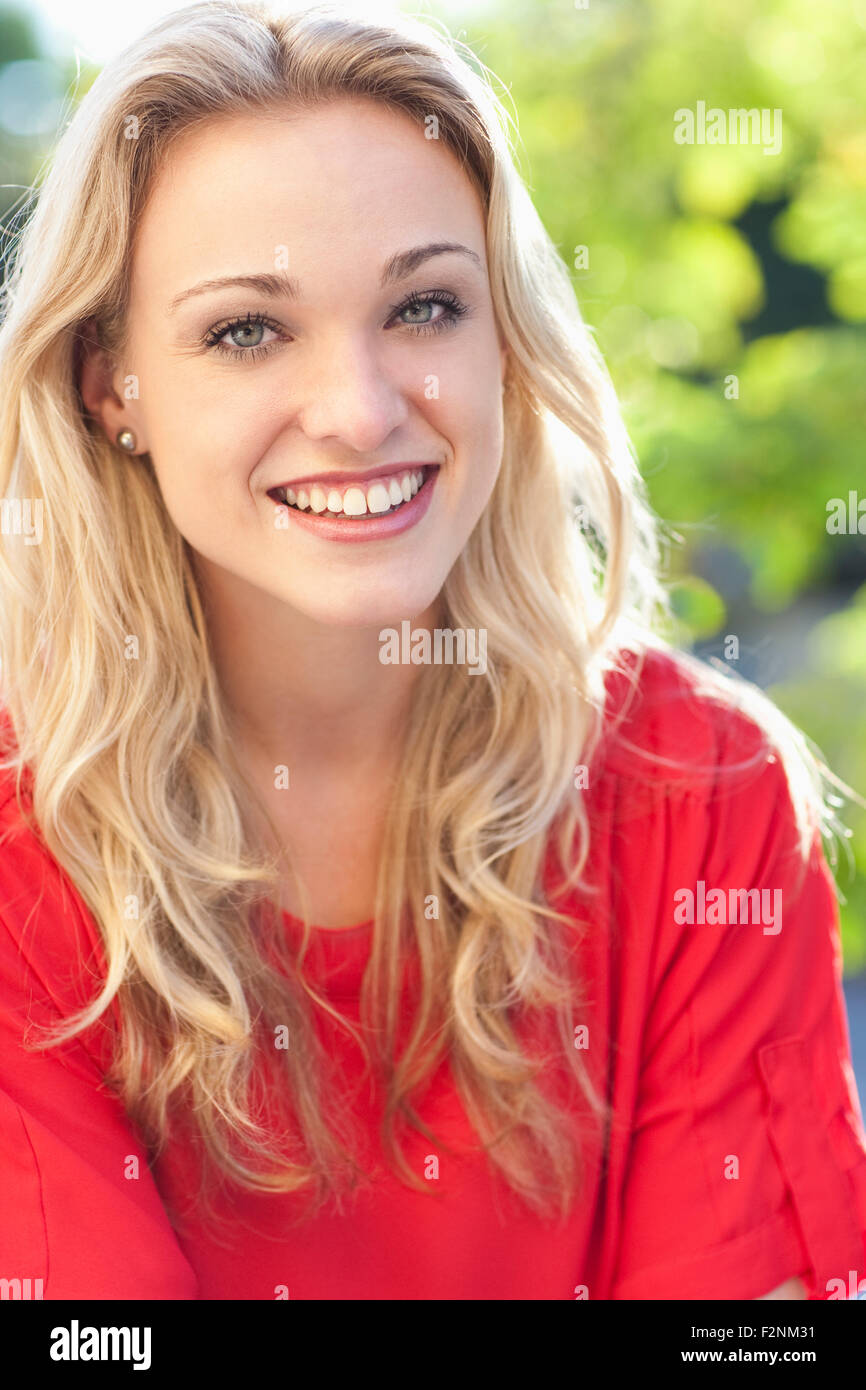 Female blonde european caucasian vertical hi-res stock photography and ...