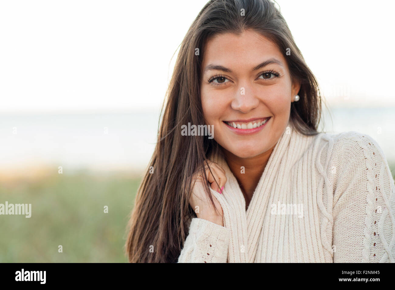 Close up of Hispanic woman smiling Stock Photo - Alamy