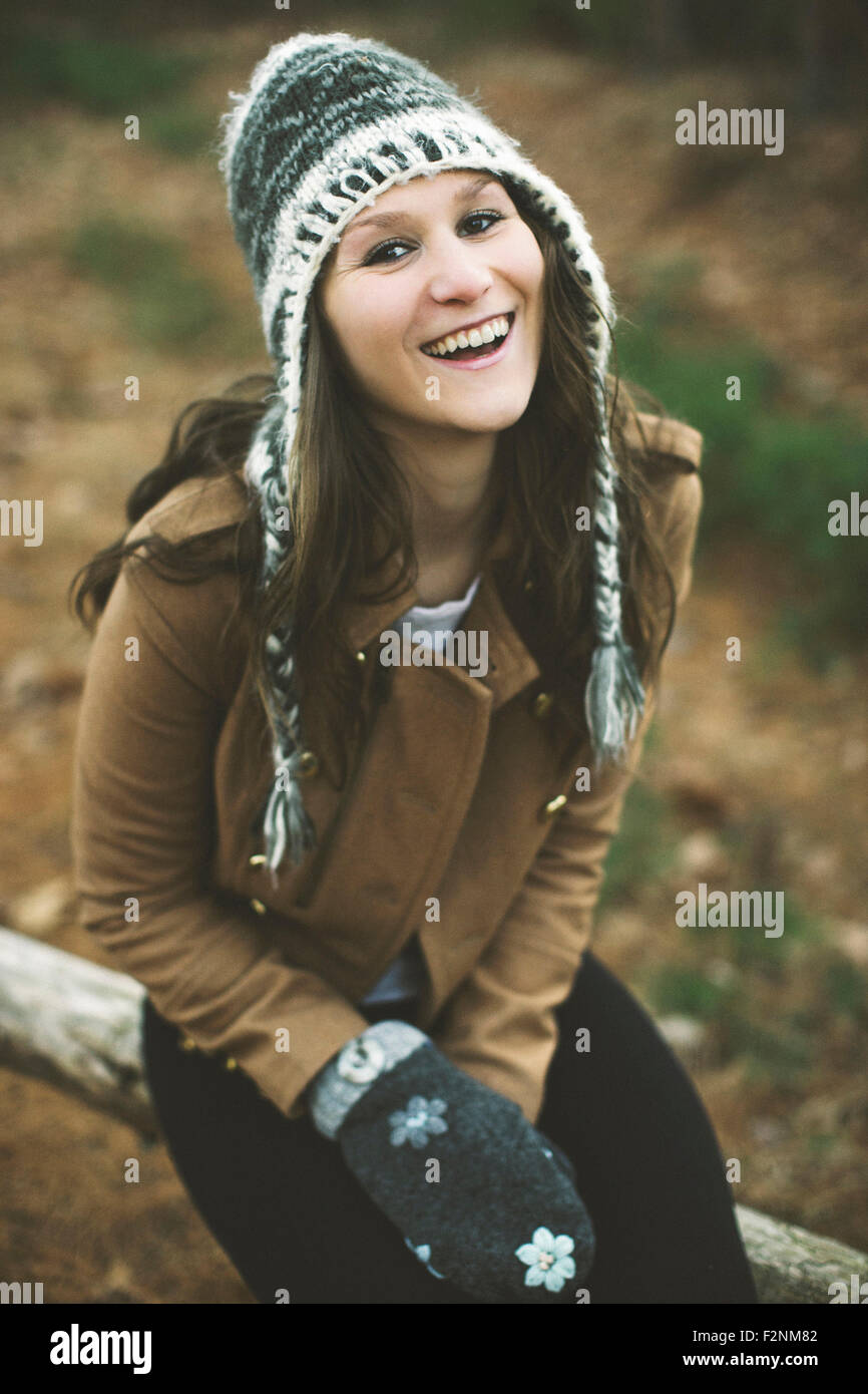 Woman on a log hi-res stock photography and images - Alamy
