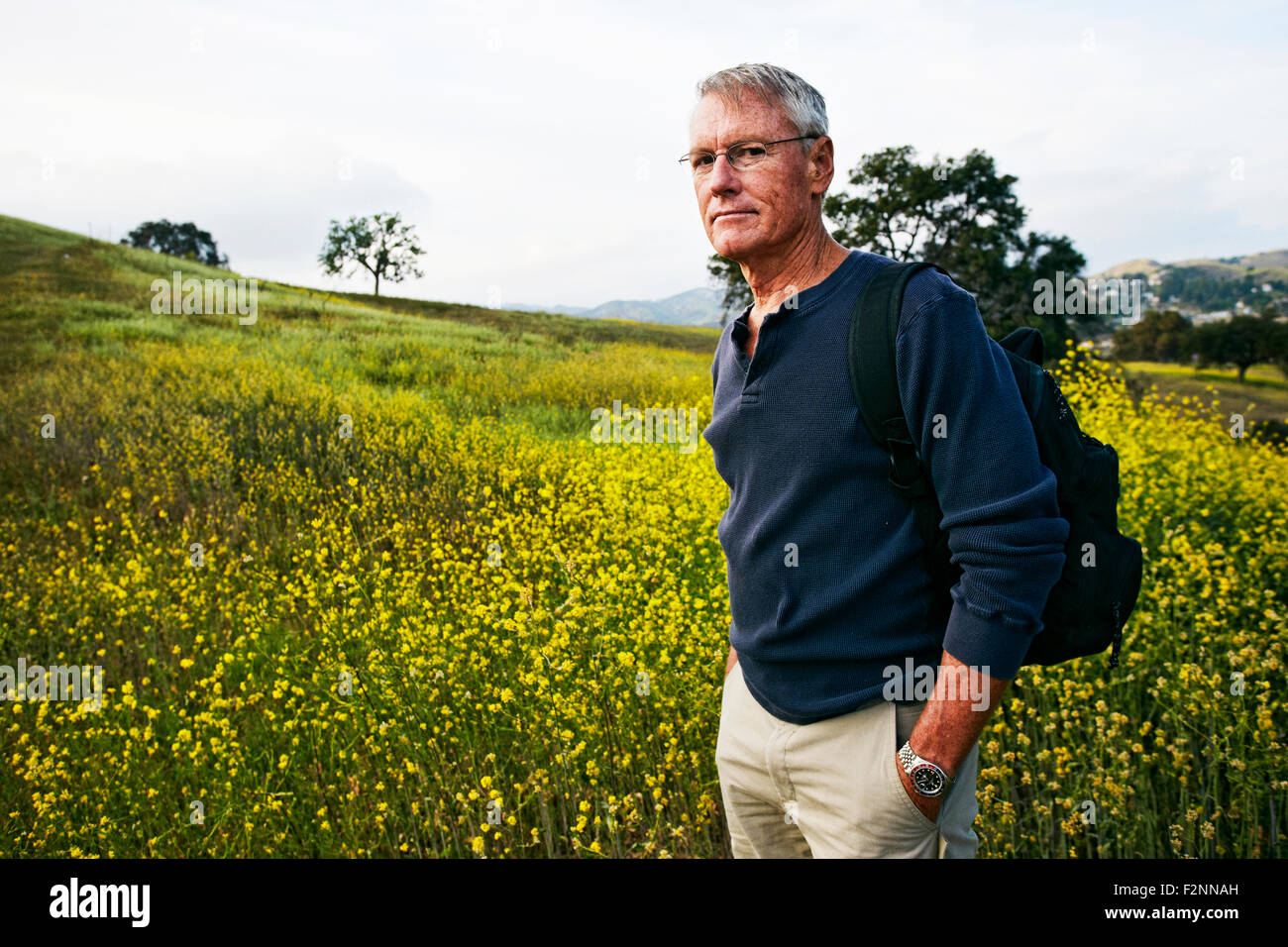 Tall man standing hi-res stock photography and images - Alamy