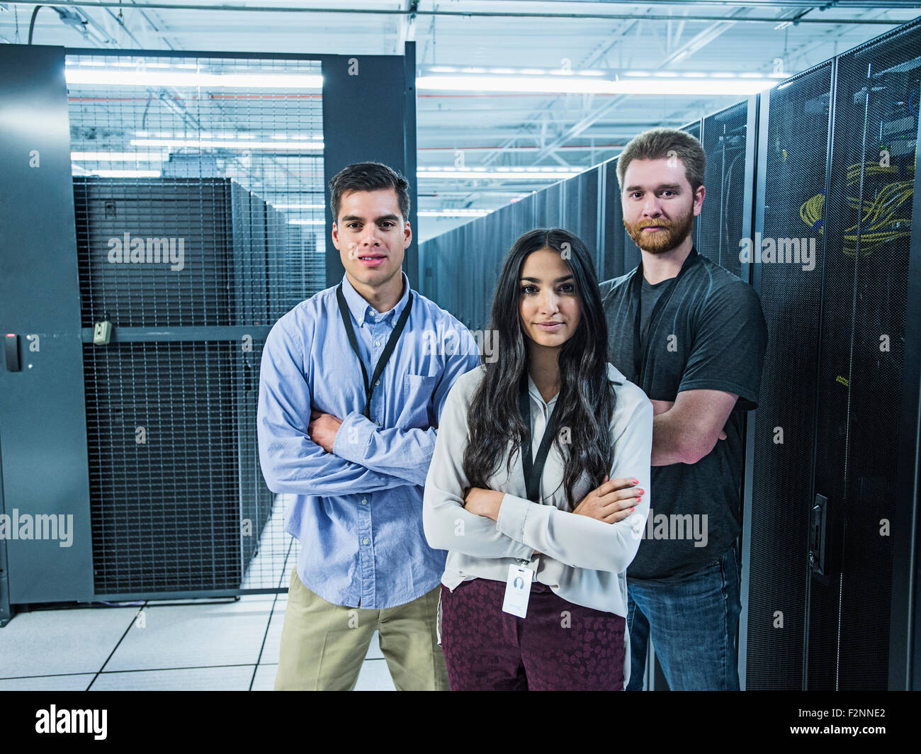 Data center support specialist image hi-res stock photography and ...
