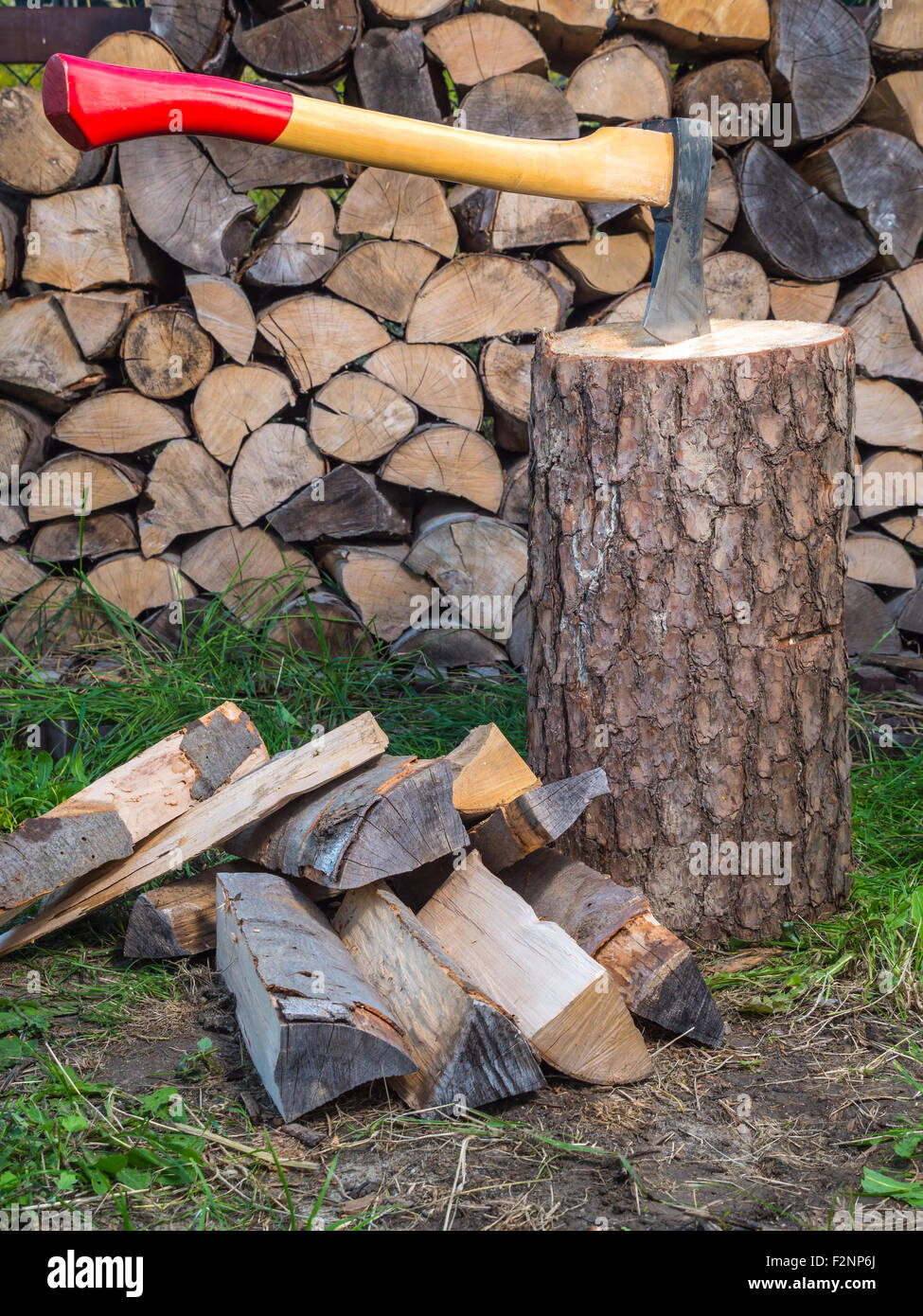Chopped firewood logs stump hi-res stock photography and images - Alamy
