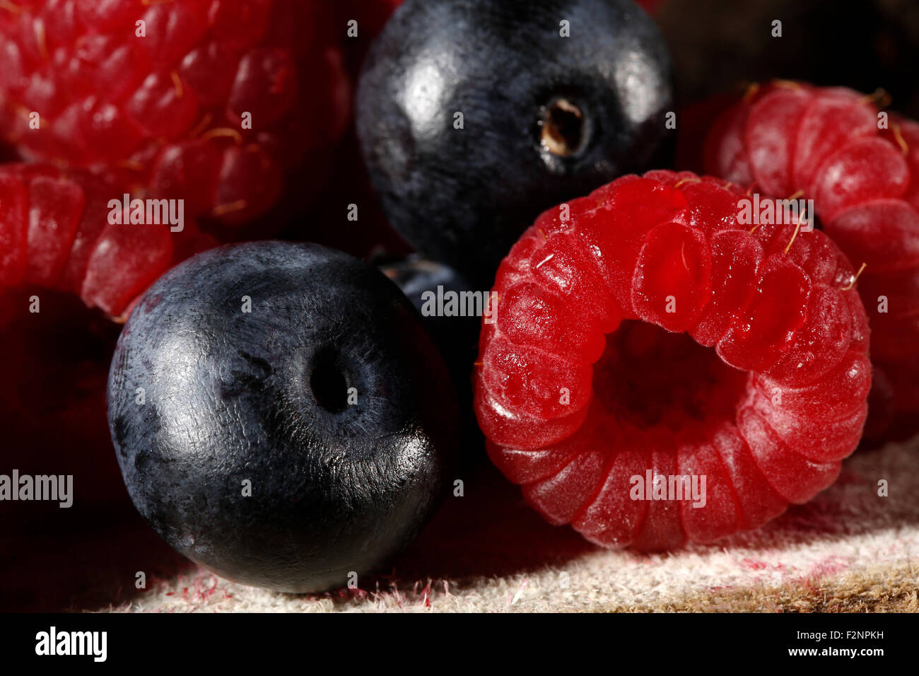 Taste berries hi-res stock photography and images - Alamy