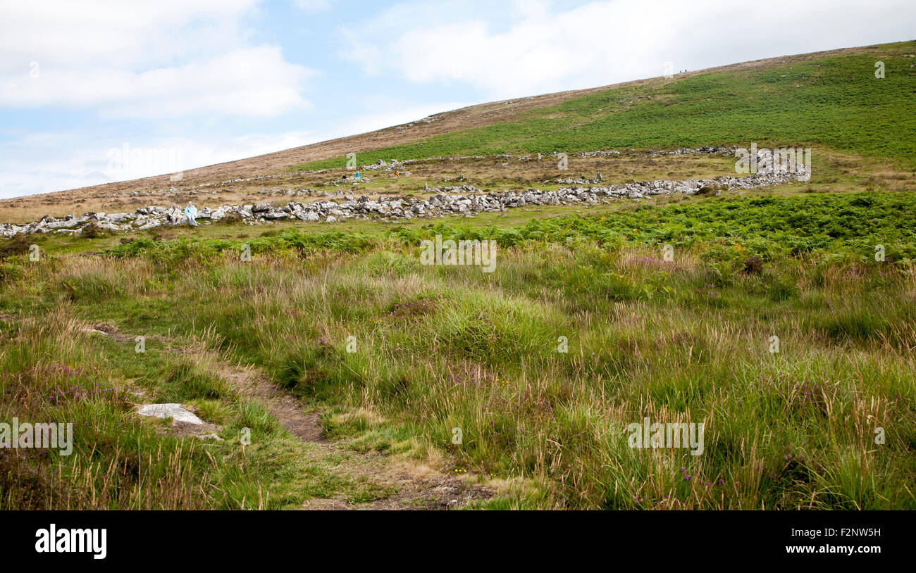 Stone walls of the late Bronze age enclosed settlement site of ...