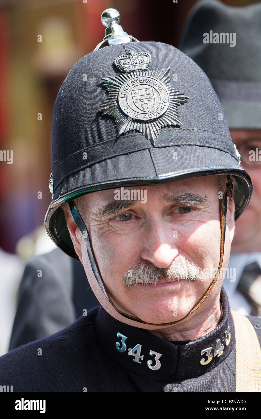 1940s policeman hi-res stock photography and images - Alamy