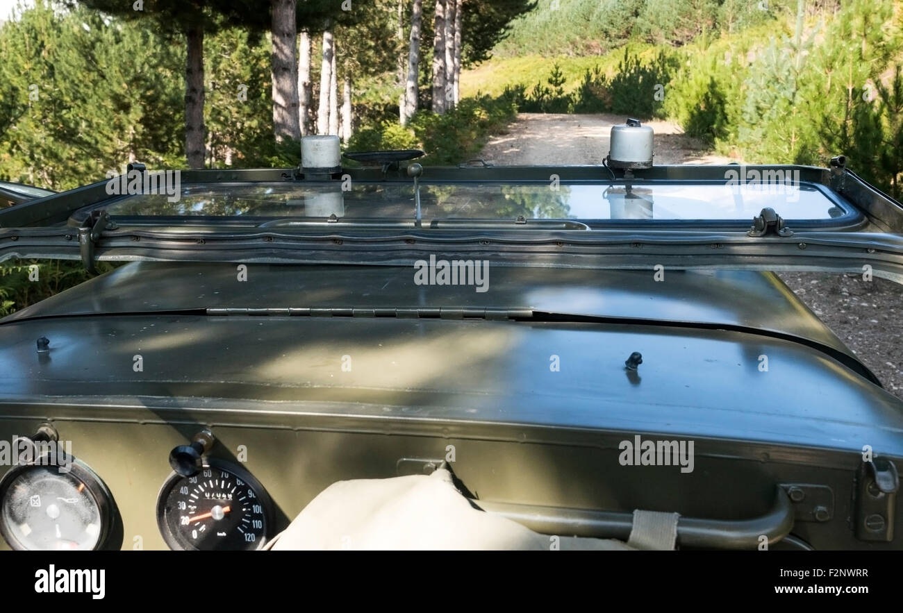 Four by four car hi-res stock photography and images - Alamy