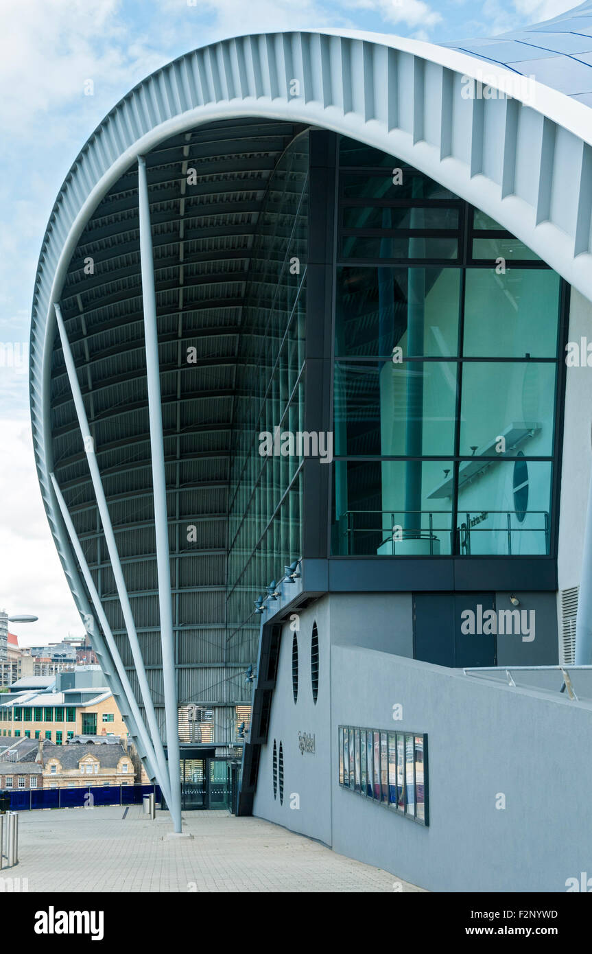 The Sage Gateshead building, Foster and Partners 2004. Gateshead ...