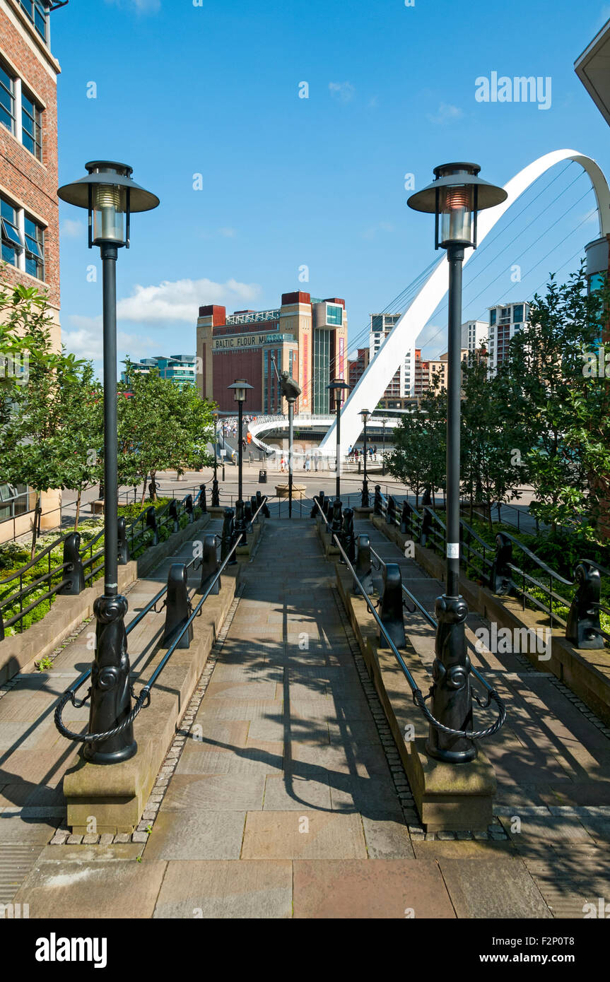 Newcastle upon tyne millennium bridge hi-res stock photography and ...