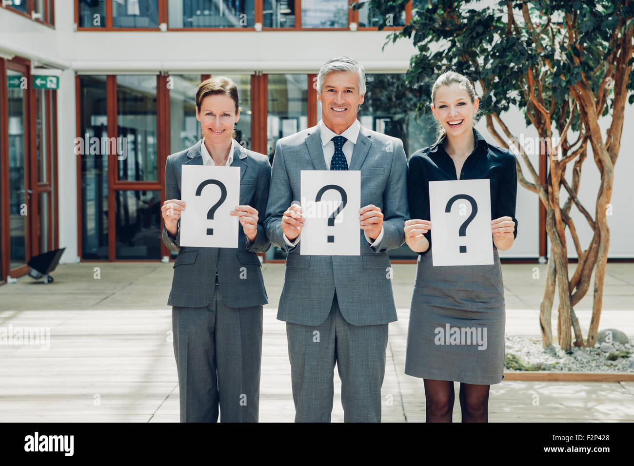 Question mark people hi-res stock photography and images - Alamy