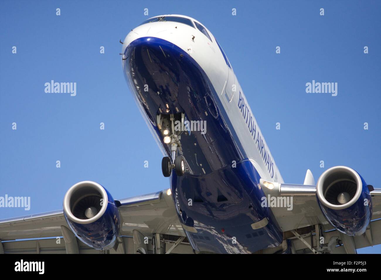 Lcy airport hi-res stock photography and images - Alamy