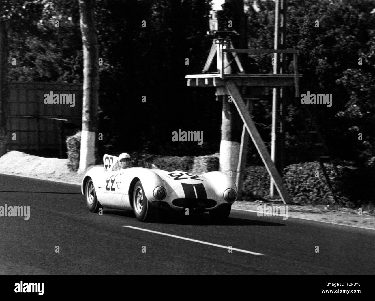 Briggs Cunningham, Sherwood Johnston Cunningham C-6R racing at Le Mans ...