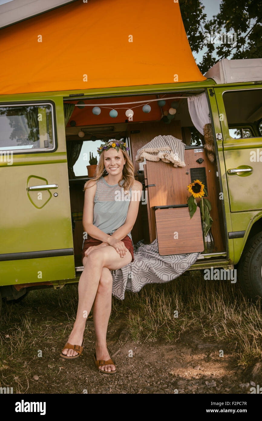 Woman van sitting hi-res stock photography and images - Alamy