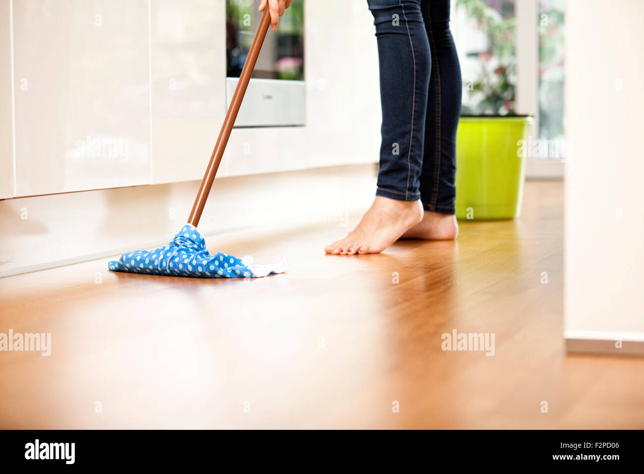 Floor wiper hi-res stock photography and images - Alamy