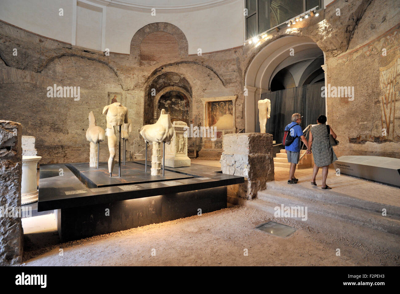 Tomba di romolo hi-res stock photography and images - Alamy