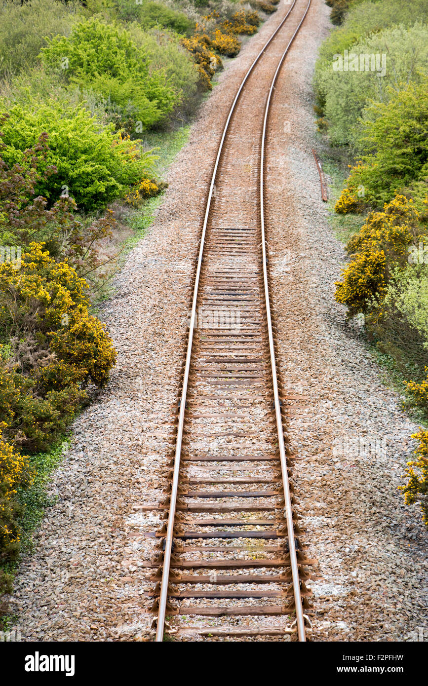 Deserted empty Railway track straight with no-one Stock Photo - Alamy