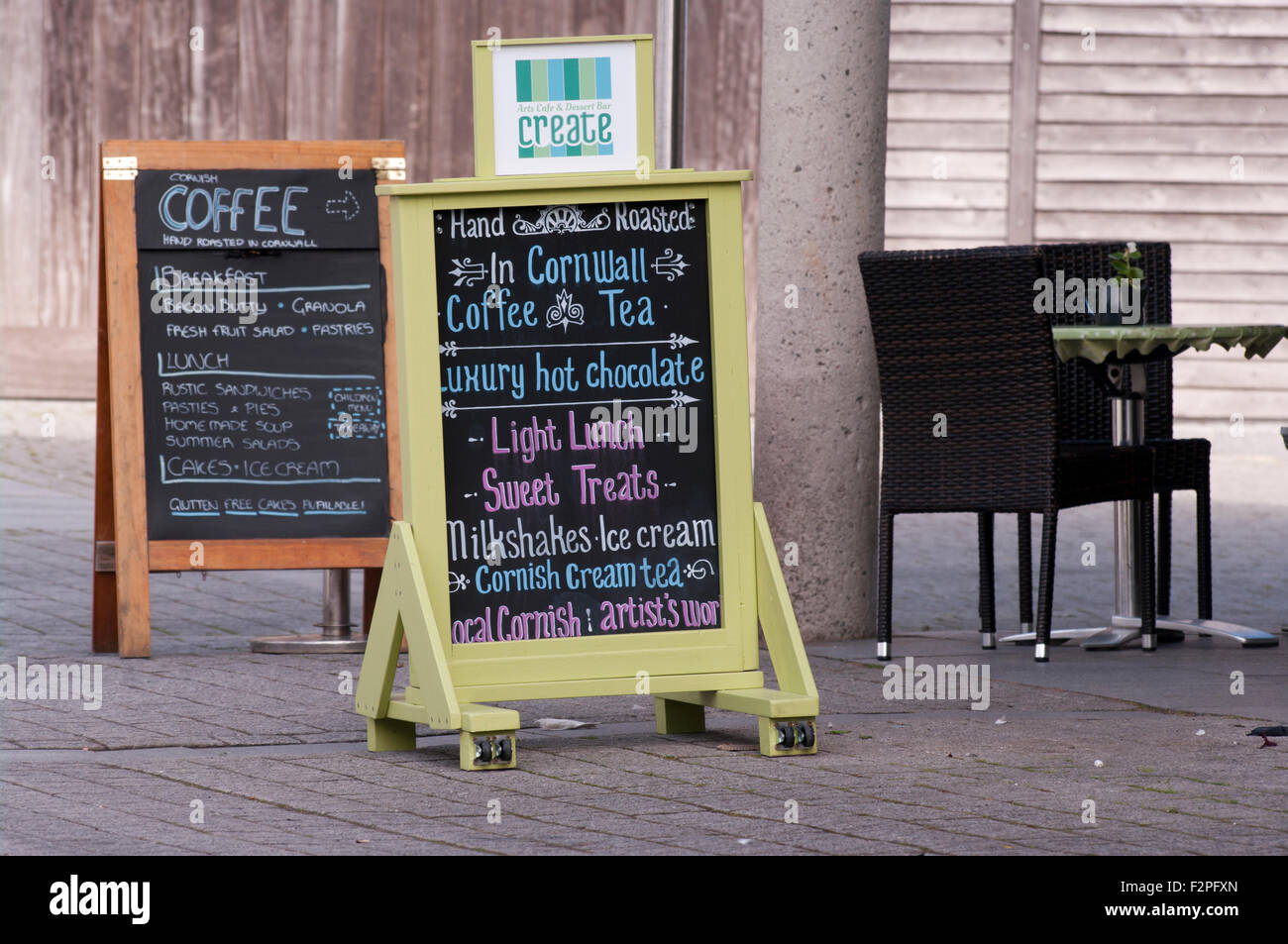 Lunch menu Chalk Boards Outside Cafes Stock Photo - Alamy