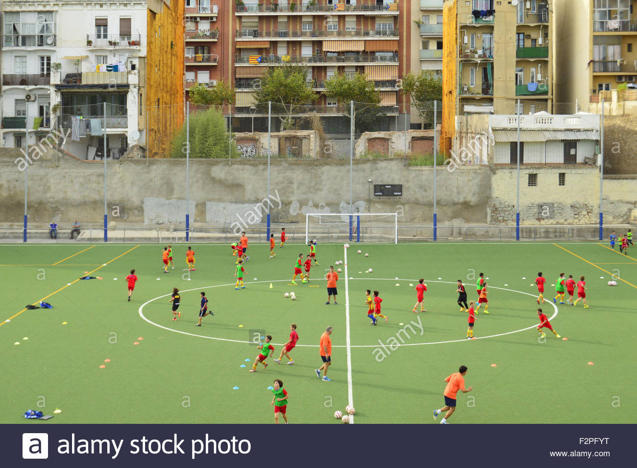 Young Footballers Training High Resolution Stock Photography and Images ...