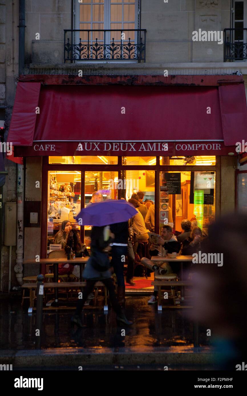 "Aux deux amis" Bar in Paris, France, chosen for the book "50 Best Bars ...